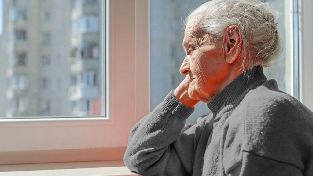 La soledad no deseada en mayores: cómo detectarla y abordarla
